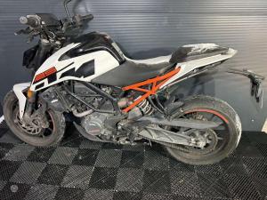 KTM Duke 2020 in Taurage, with an engine capacity of 0.13 L and mileage of 40 thousand km for 1850 €, photo 5 on AUTOMOTO.COM.LV