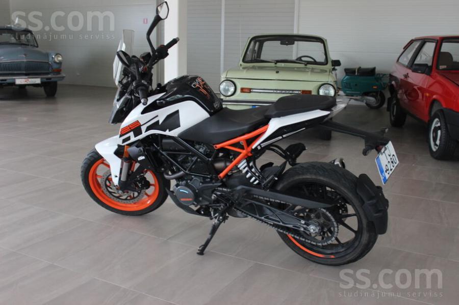 KTM Duke 2020 Dobele, ar dzinēja tilpumu 0.13 L un nobraukumu 0 tūkst. km par 2950 €, foto 4 vietnē AUTOMOTO.COM.LV