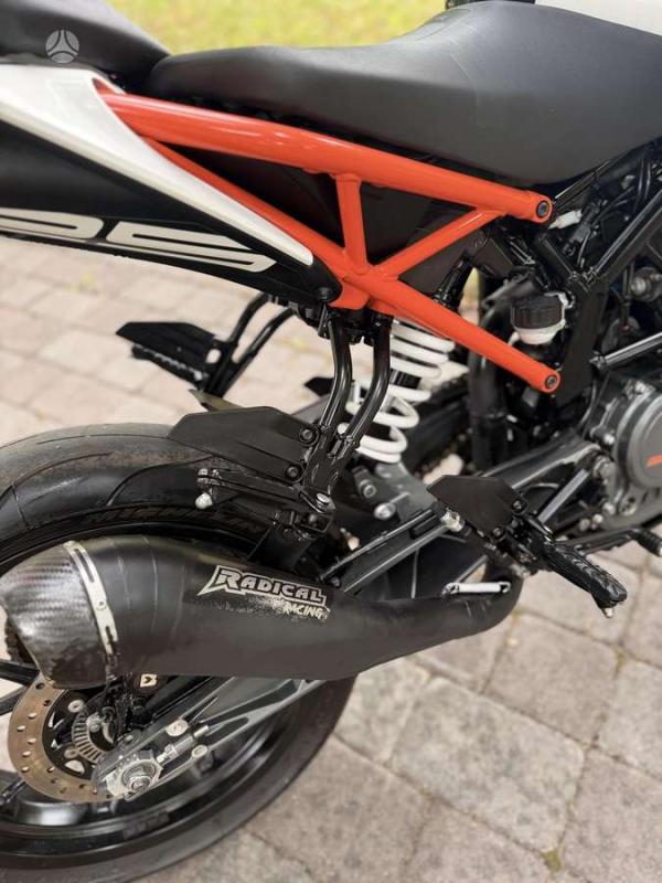KTM Duke 2020 in Vilkaviskis, with an engine capacity of 0.13 L and mileage of 19 thousand km for 2399 €, photo 9 on AUTOMOTO.COM.LV