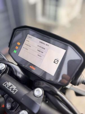KTM Duke 2020 Kauņa, ar dzinēja tilpumu 0.89 L un nobraukumu 16 tūkst. km par 5890 €, foto 9 vietnē AUTOMOTO.COM.LV