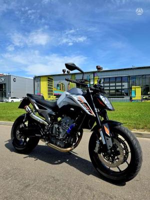 KTM Duke 2020 Viļņa, ar dzinēja tilpumu 0.80 L un nobraukumu 22 tūkst. km par 5299 €, foto 3 vietnē AUTOMOTO.COM.LV