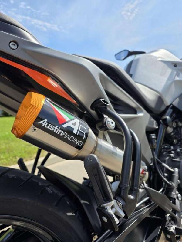 KTM Duke 2020 Viļņa, ar dzinēja tilpumu 0.80 L un nobraukumu 22 tūkst. km par 5299 €, foto 6 vietnē AUTOMOTO.COM.LV