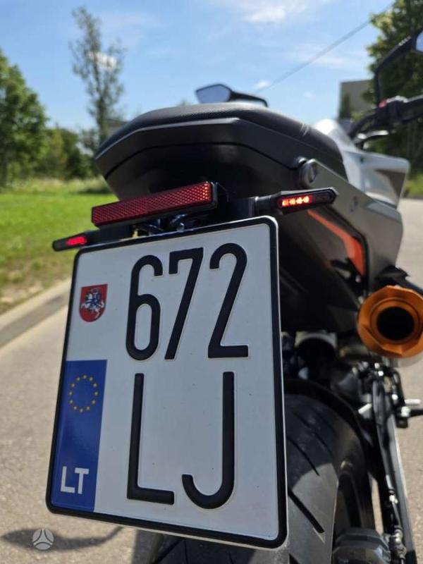 KTM Duke 2020 Viļņa, ar dzinēja tilpumu 0.80 L un nobraukumu 22 tūkst. km par 5299 €, foto 7 vietnē AUTOMOTO.COM.LV