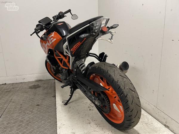 KTM Duke 2020 Telšiai, ar dzinēja tilpumu 0.00 L un nobraukumu 14 tūkst. km par 2900 €, foto 9 vietnē AUTOMOTO.COM.LV