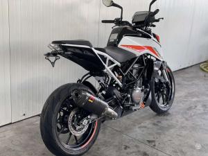 KTM Duke 2021 Vilkaviškis, ar dzinēja tilpumu 0.39 L un nobraukumu 10 tūkst. km par 2450 €, foto 2 vietnē AUTOMOTO.COM.LV