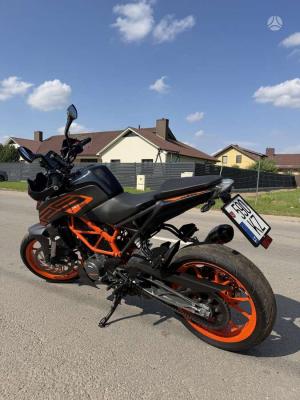 KTM Duke 2021 in Siauliai, with an engine capacity of 0.13 L and mileage of 10 thousand km for 2700 €, photo 5 on AUTOMOTO.COM.LV