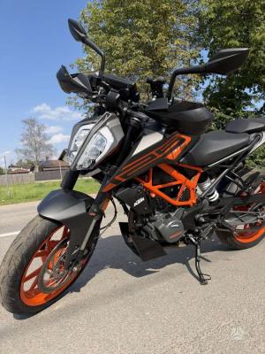 KTM Duke 2021 in Siauliai, with an engine capacity of 0.13 L and mileage of 10 thousand km for 2700 €, photo 6 on AUTOMOTO.COM.LV