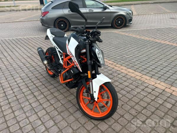 KTM Duke 2021 Ventspils, ar dzinēja tilpumu 0.37 L un nobraukumu 0 tūkst. km par 2900 €, foto 1 vietnē AUTOMOTO.COM.LV