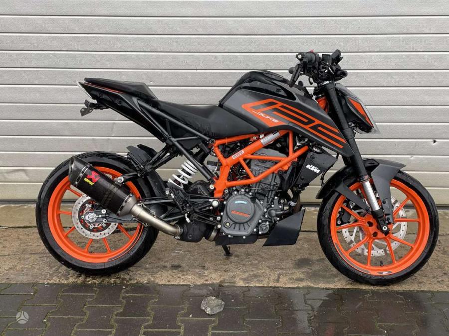 KTM Duke 2022 Vilkaviškis, ar dzinēja tilpumu 0.13 L un nobraukumu 12 tūkst. km par 2100 €, foto 3 vietnē AUTOMOTO.COM.LV