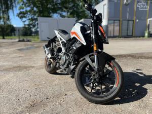 KTM Duke 2022 Kauņa, ar dzinēja tilpumu 0.00 L un nobraukumu 0 tūkst. km par 3775 €, foto  vietnē AUTOMOTO.COM.LV
