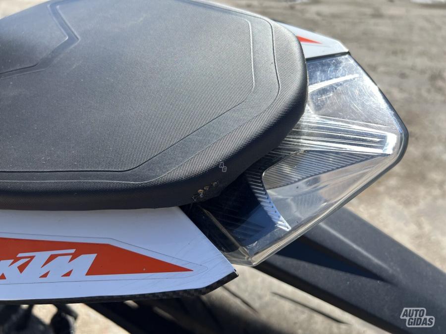 KTM Duke 2022 Kauņa, ar dzinēja tilpumu 0.00 L un nobraukumu 0 tūkst. km par 3775 €, foto 11 vietnē AUTOMOTO.COM.LV