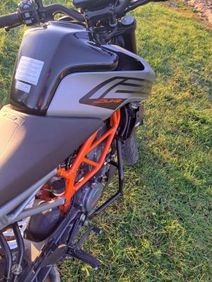 KTM Duke 2022 Rokiškis, ar dzinēja tilpumu 0.13 L un nobraukumu 12 tūkst. km par 3900 €, foto 6 vietnē AUTOMOTO.COM.LV