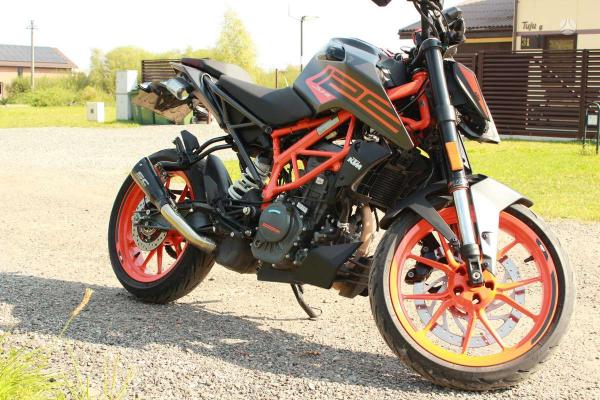 KTM Duke 2022 in Kaunas, with an engine capacity of 0.13 L and mileage of 18 thousand km for 3300 €, photo 2 on AUTOMOTO.COM.LV