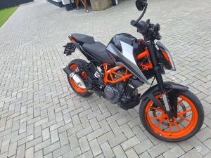 KTM Duke 2022 in Marijampole, with an engine capacity of 0.39 L and mileage of 17 thousand km for 3000 €, photo 5 on AUTOMOTO.COM.LV