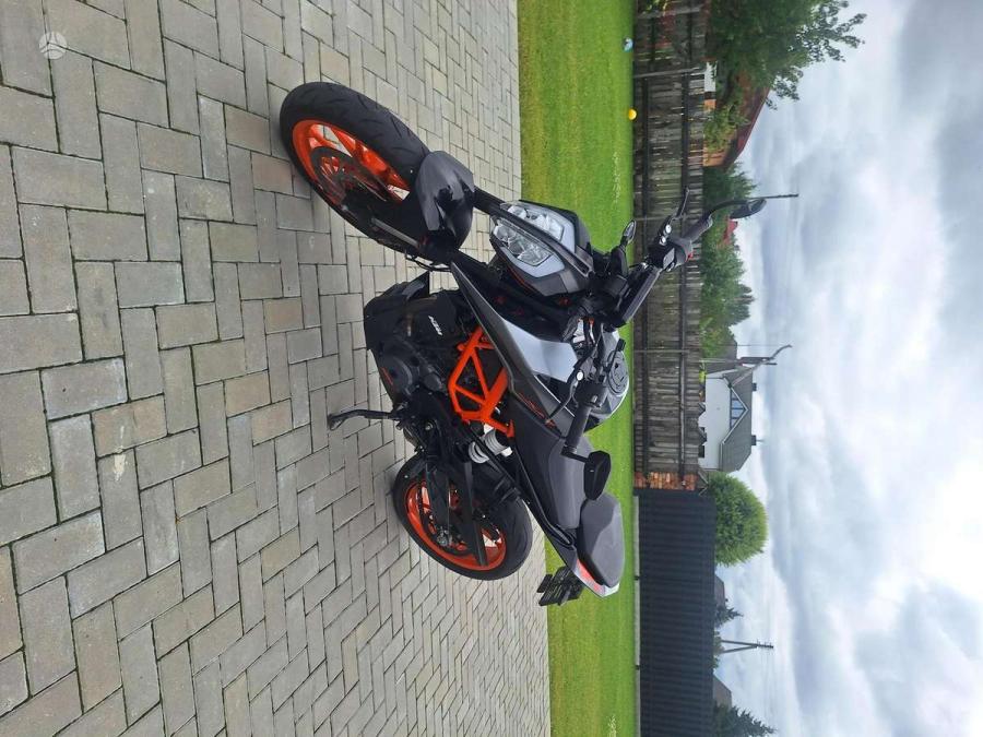 KTM Duke 2022 in Marijampole, with an engine capacity of 0.39 L and mileage of 17 thousand km for 3000 €, photo 7 on AUTOMOTO.COM.LV