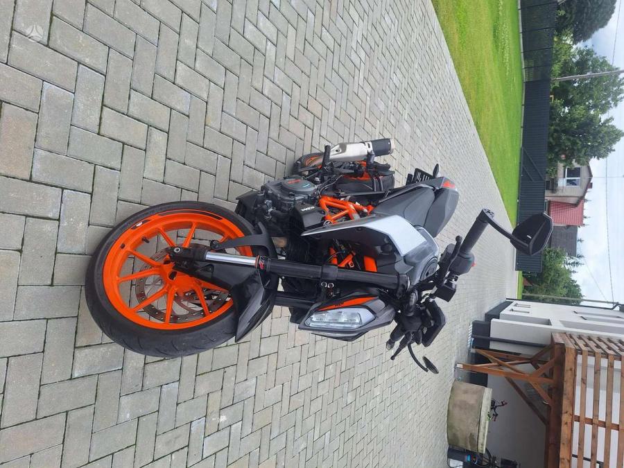 KTM Duke 2022 in Marijampole, with an engine capacity of 0.39 L and mileage of 17 thousand km for 3000 €, photo 9 on AUTOMOTO.COM.LV