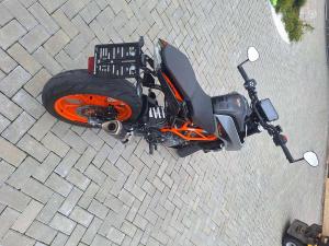 KTM Duke 2022 in Marijampole, with an engine capacity of 0.39 L and mileage of 17 thousand km for 3000 €, photo 12 on AUTOMOTO.COM.LV