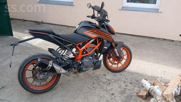 KTM Duke 2022 Daugavpils, ar dzinēja tilpumu 0.13 L un nobraukumu 0 tūkst. km par 3300 €, foto 3 vietnē AUTOMOTO.COM.LV