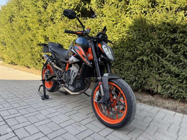 KTM Duke 2022 in Vilkaviskis, with an engine capacity of 0.89 L and mileage of 10 thousand km for 6000 €, photo 1 on AUTOMOTO.COM.LV