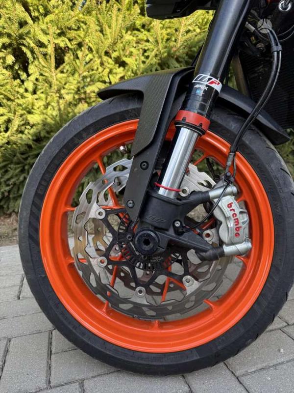 KTM Duke 2022 in Vilkaviskis, with an engine capacity of 0.89 L and mileage of 10 thousand km for 6000 €, photo 8 on AUTOMOTO.COM.LV