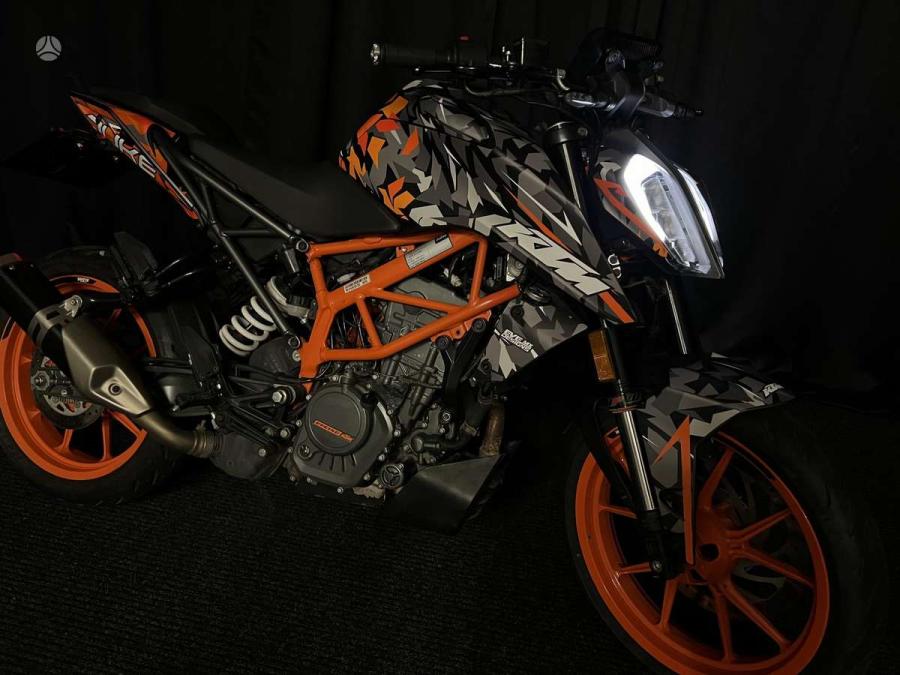 KTM Duke 2023 in Kaunas, with an engine capacity of 0.13 L and mileage of 10 thousand km for 3000 €, photo 5 on AUTOMOTO.COM.LV