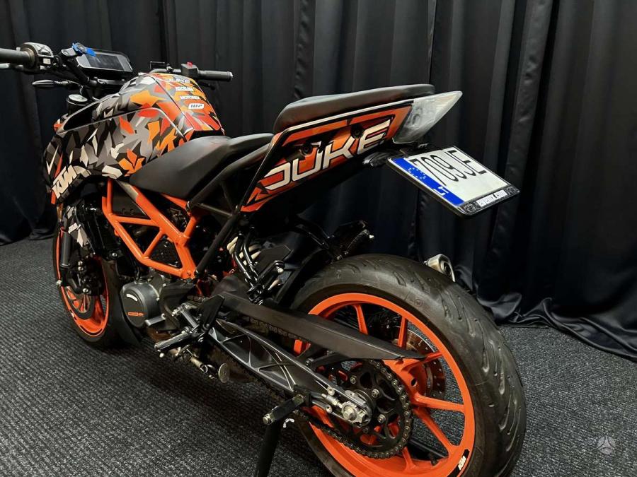 KTM Duke 2023 in Kaunas, with an engine capacity of 0.13 L and mileage of 10 thousand km for 3000 €, photo 11 on AUTOMOTO.COM.LV