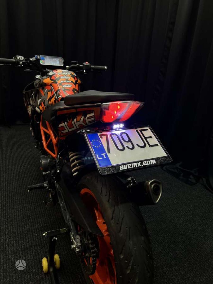 KTM Duke 2023 in Kaunas, with an engine capacity of 0.13 L and mileage of 10 thousand km for 3000 €, photo 14 on AUTOMOTO.COM.LV
