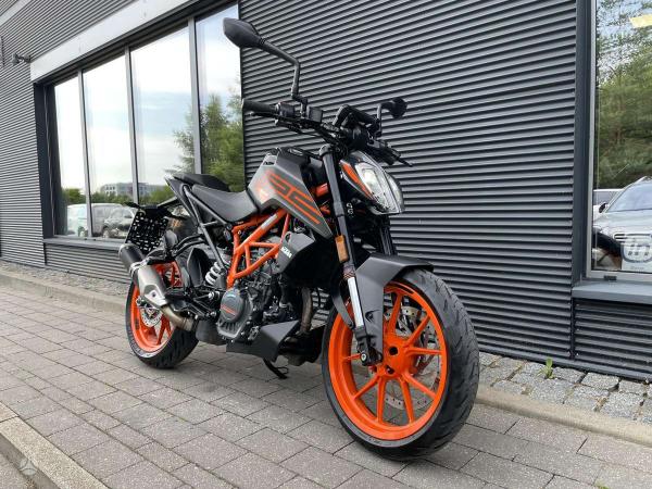 KTM Duke 2023 Rīga, ar dzinēja tilpumu 0.13 L un nobraukumu 9 tūkst. km par 3599 €, foto 6 vietnē AUTOMOTO.COM.LV
