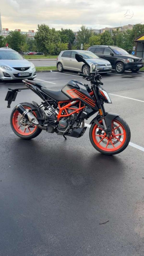 KTM Duke 2023 in Taurage, with an engine capacity of 0.13 L and mileage of 14 thousand km for 3700 €, photo 1 on AUTOMOTO.COM.LV
