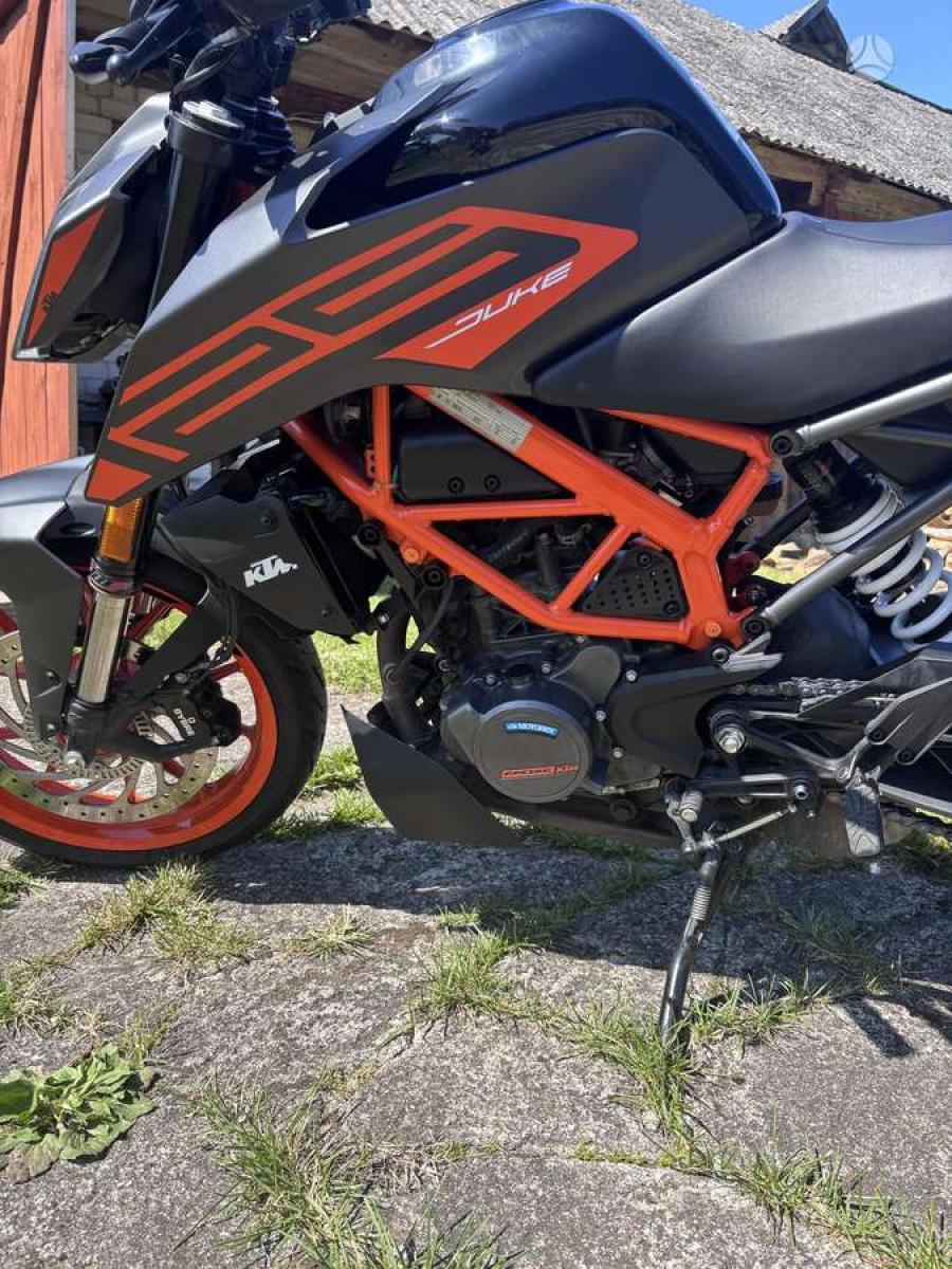 KTM Duke 2023 in Taurage, with an engine capacity of 0.13 L and mileage of 14 thousand km for 3700 €, photo 9 on AUTOMOTO.COM.LV
