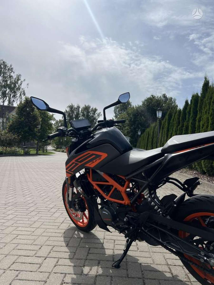 KTM Duke 2023 Šauļi, ar dzinēja tilpumu 0.13 L un nobraukumu 6 tūkst. km par 3850 €, foto 9 vietnē AUTOMOTO.COM.LV