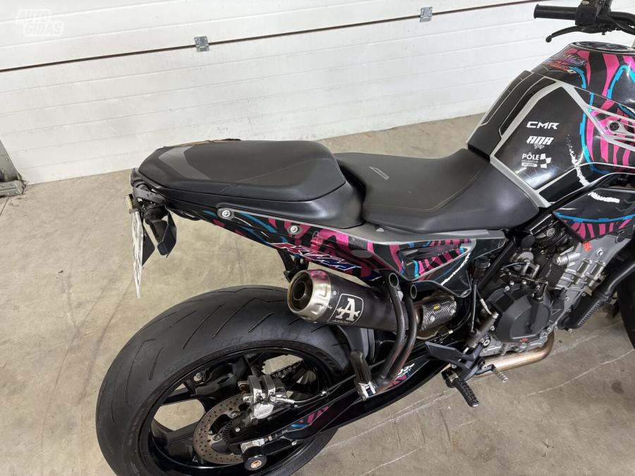 KTM Duke 2023 Kelmė, ar dzinēja tilpumu 0.79 L un nobraukumu 17 tūkst. km par 1830 €, foto 6 vietnē AUTOMOTO.COM.LV