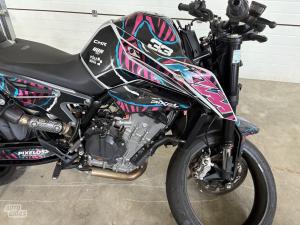 KTM Duke 2023 Kelmė, ar dzinēja tilpumu 0.79 L un nobraukumu 17 tūkst. km par 1830 €, foto 8 vietnē AUTOMOTO.COM.LV