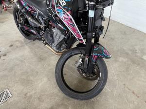 KTM Duke 2023 Kelmė, ar dzinēja tilpumu 0.79 L un nobraukumu 17 tūkst. km par 1830 €, foto 10 vietnē AUTOMOTO.COM.LV