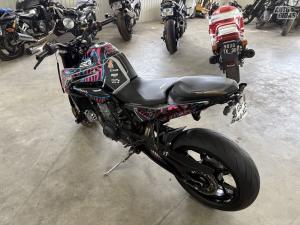 KTM Duke 2023 Kelmė, ar dzinēja tilpumu 0.79 L un nobraukumu 17 tūkst. km par 1830 €, foto 13 vietnē AUTOMOTO.COM.LV