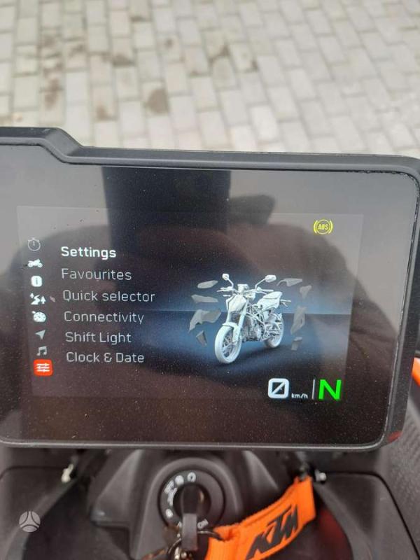 KTM Duke 2024 in Kaunas, with an engine capacity of 0.13 L and mileage of 2 thousand km for 4500 €, photo 11 on AUTOMOTO.COM.LV