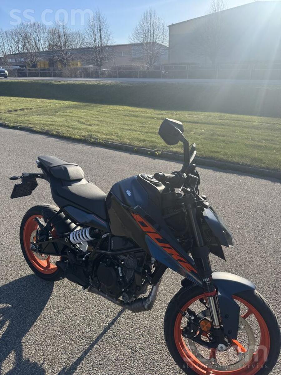KTM Duke 2024 Rīga, ar dzinēja tilpumu 0.13 L un nobraukumu 0 tūkst. km par 4200 €, foto 3 vietnē AUTOMOTO.COM.LV