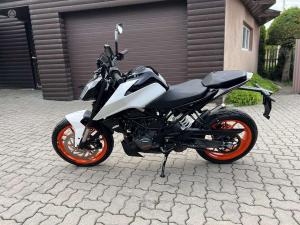 KTM Duke 2024 Prienai, ar dzinēja tilpumu 0.13 L un nobraukumu 17 tūkst. km par 3250 €, foto 6 vietnē AUTOMOTO.COM.LV