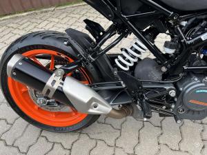 KTM Duke 2024 Prienai, ar dzinēja tilpumu 0.13 L un nobraukumu 17 tūkst. km par 3250 €, foto 16 vietnē AUTOMOTO.COM.LV