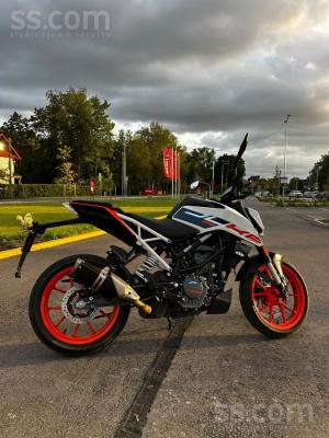 KTM Duke 2024 Ogre, ar dzinēja tilpumu 0.13 L un nobraukumu 0 tūkst. km par 3700 €, foto 5 vietnē AUTOMOTO.COM.LV
