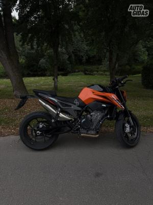 KTM Duke 2024 Klaipėda, ar dzinēja tilpumu 0.79 L un nobraukumu 14 tūkst. km par 5500 €, foto 6 vietnē AUTOMOTO.COM.LV