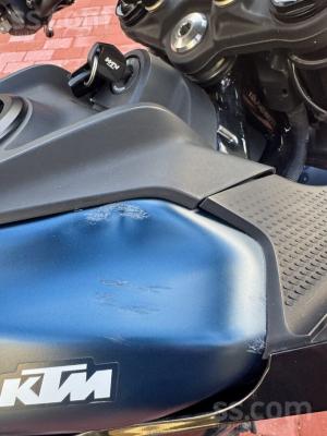 KTM Duke 2024 Rīga, ar dzinēja tilpumu 0.13 L un nobraukumu 0 tūkst. km par 4000 €, foto 10 vietnē AUTOMOTO.COM.LV