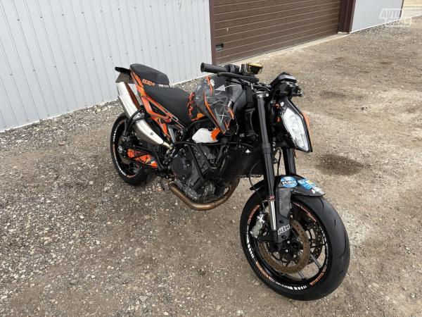 KTM Duke 2025 in Kelme, with an engine capacity of 0.79 L and mileage of 13 thousand km for 3830 €, photo 1 on AUTOMOTO.COM.LV