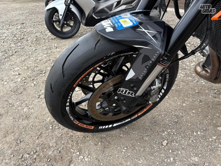 KTM Duke 2025 in Kelme, with an engine capacity of 0.79 L and mileage of 13 thousand km for 3830 €, photo 9 on AUTOMOTO.COM.LV