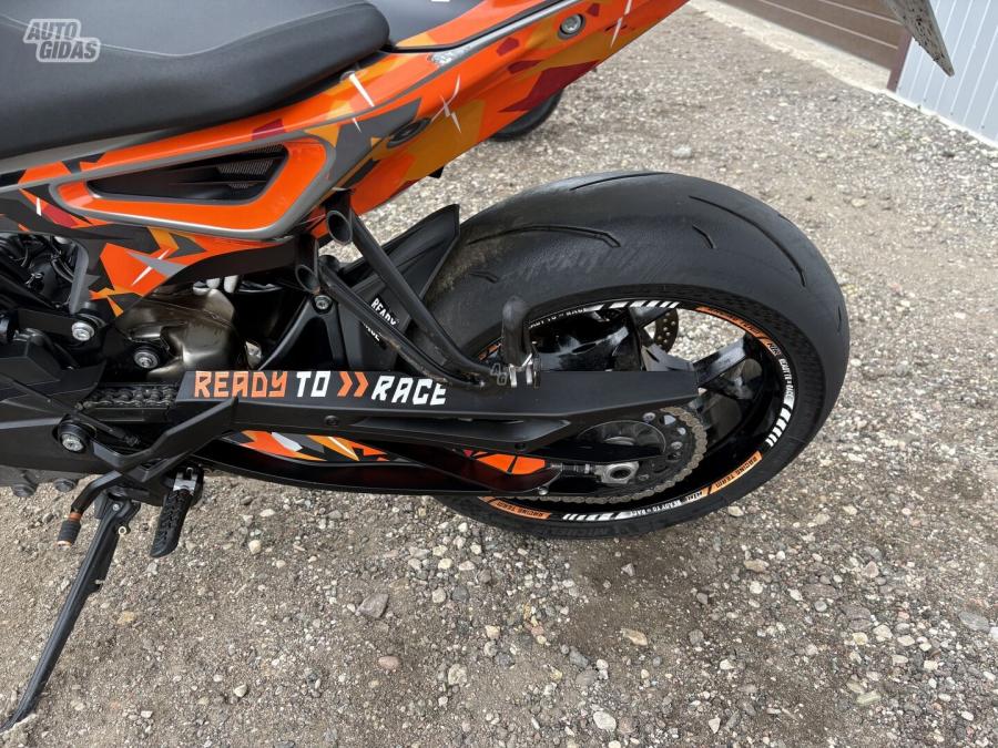 KTM Duke 2025 in Kelme, with an engine capacity of 0.79 L and mileage of 13 thousand km for 3830 €, photo 13 on AUTOMOTO.COM.LV