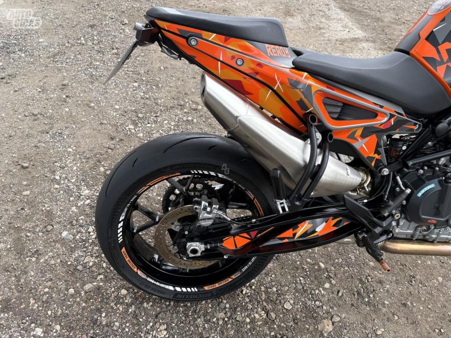 KTM Duke 2025 in Kelme, with an engine capacity of 0.79 L and mileage of 13 thousand km for 3830 €, photo 16 on AUTOMOTO.COM.LV