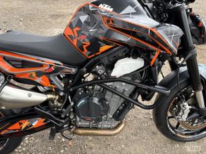 KTM Duke 2025 in Kelme, with an engine capacity of 0.79 L and mileage of 13 thousand km for 3830 €, photo 17 on AUTOMOTO.COM.LV