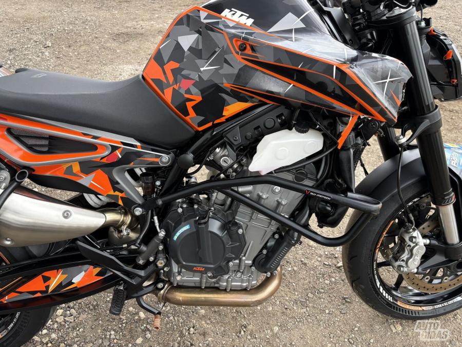 KTM Duke 2025 in Kelme, with an engine capacity of 0.79 L and mileage of 13 thousand km for 3830 €, photo 17 on AUTOMOTO.COM.LV