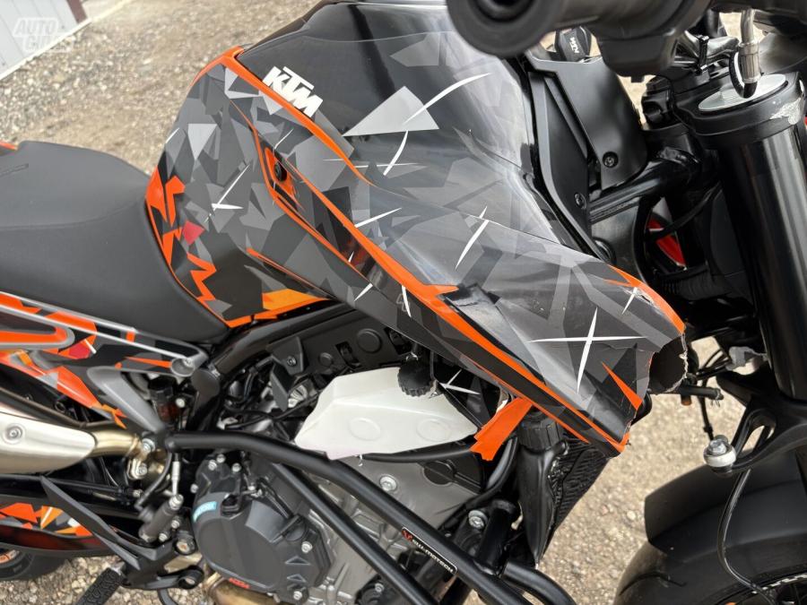 KTM Duke 2025 in Kelme, with an engine capacity of 0.79 L and mileage of 13 thousand km for 3830 €, photo 18 on AUTOMOTO.COM.LV