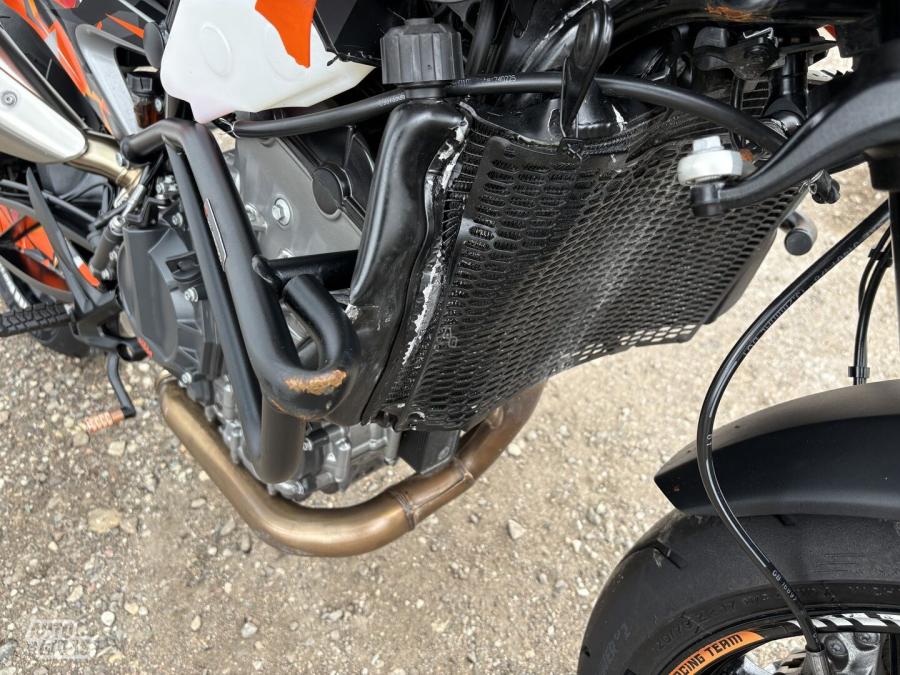 KTM Duke 2025 in Kelme, with an engine capacity of 0.79 L and mileage of 13 thousand km for 3830 €, photo 19 on AUTOMOTO.COM.LV
